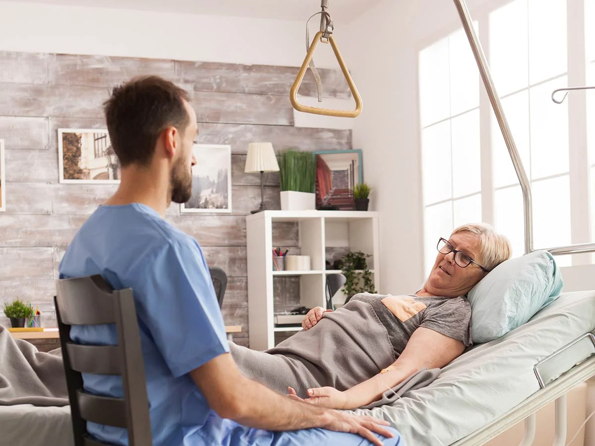 Alivio del dolor y cuidados paliativos en casa